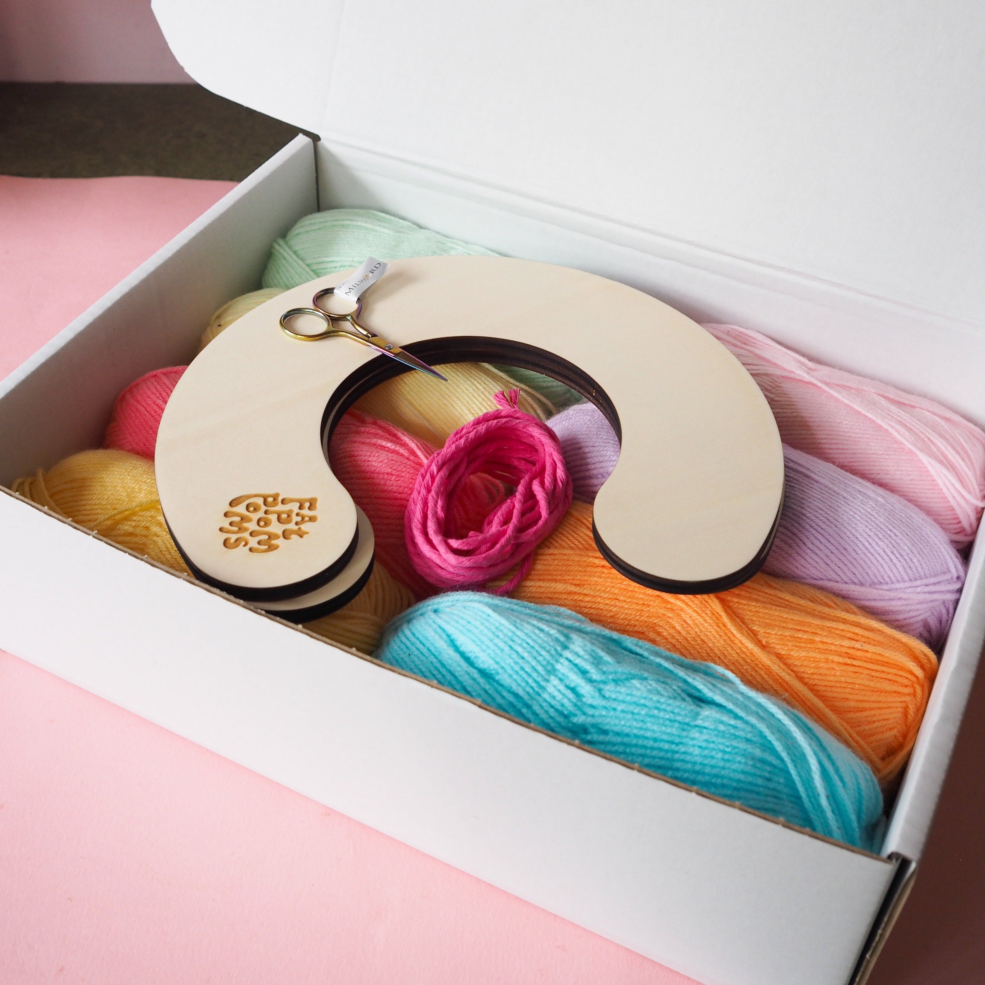 Pastel Giant Pom Pom Kit – Fat Pom Poms